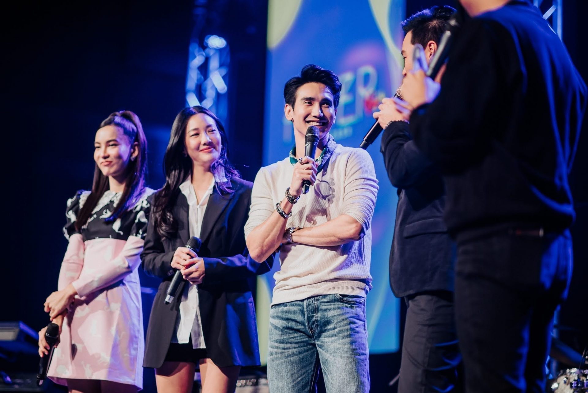 'ปีเตอร์ คอร์ป' จัดโชว์เคสเดี่ยวครั้งแรกในรอบเกือบ 30 ปี