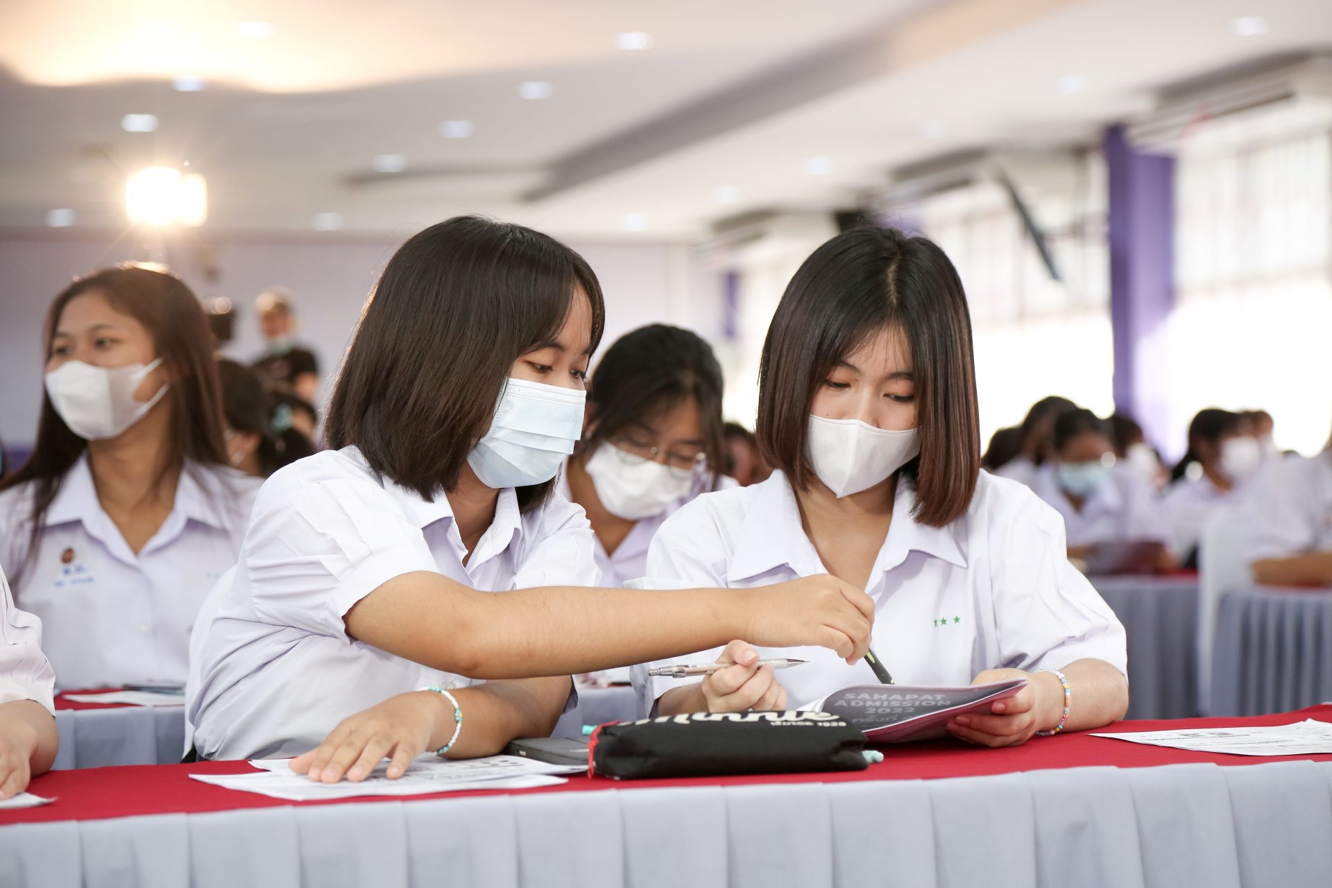 เริ่มแล้ว Sahapat Admission on the Road 2022 ชวนเด็กไทยติวฟรี