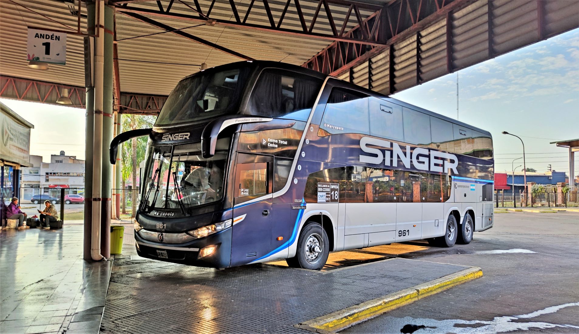 แวะโปซาดัส พักวัดลาว