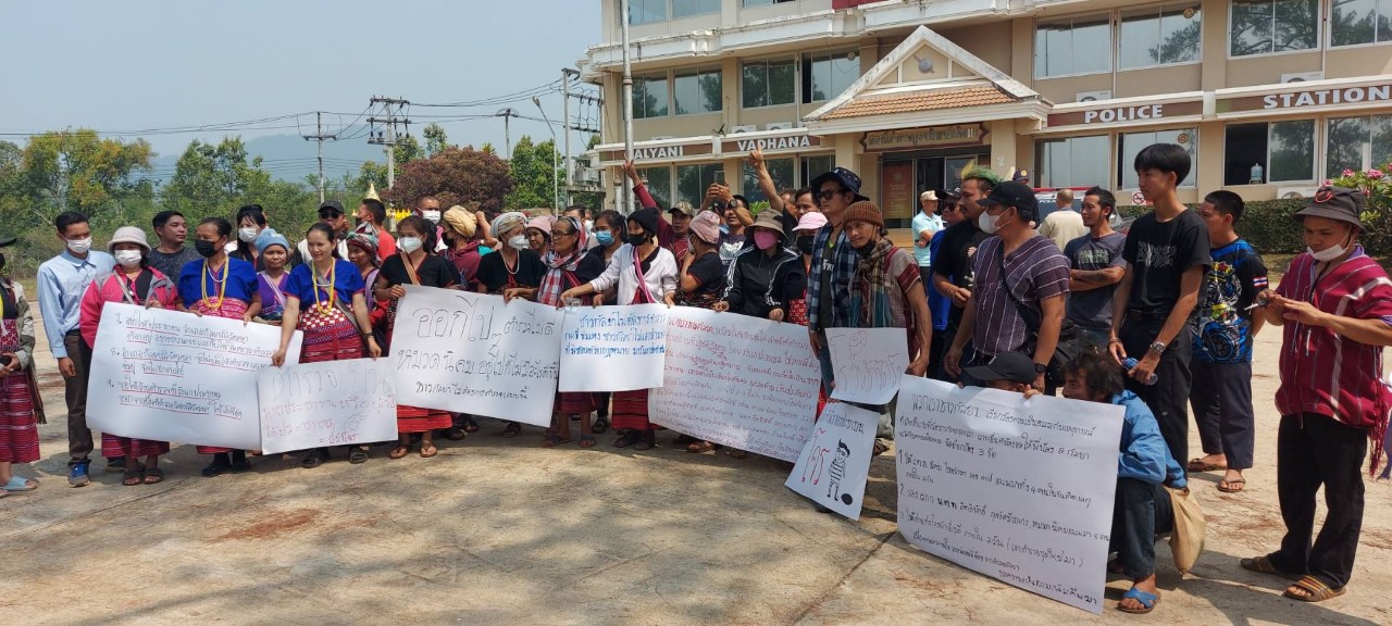 ชาวบ้านเอือมระอา พฤติกรรมตร.ทำตัวกร่าง ไม่ให้เกียรติศาสนสถาน บุกโรงพัก ...