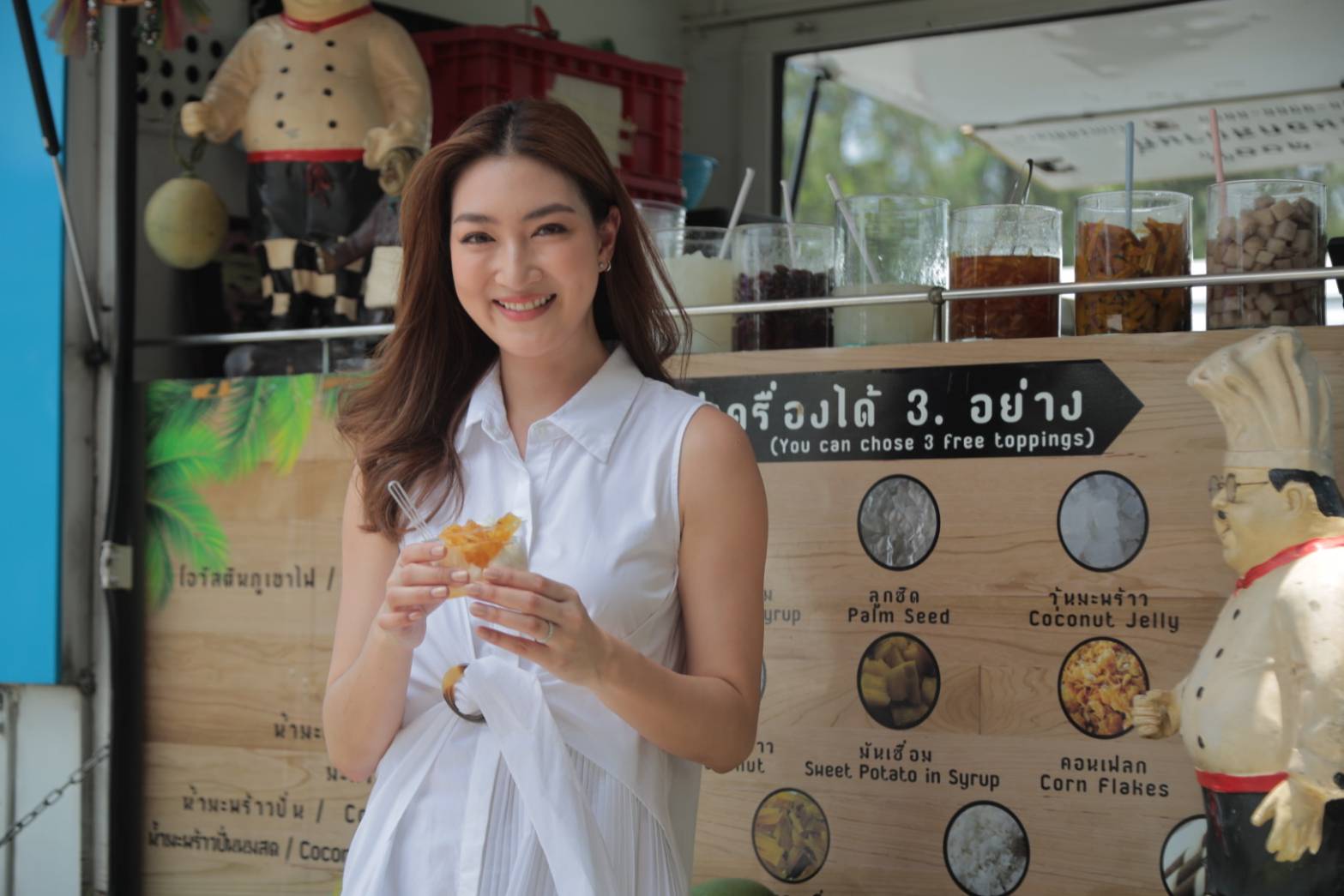 คนสวยใจดี 'แพนเค้ก' ส่ง Food Support ทีมงานซีรีส์ 'HANGOUT'