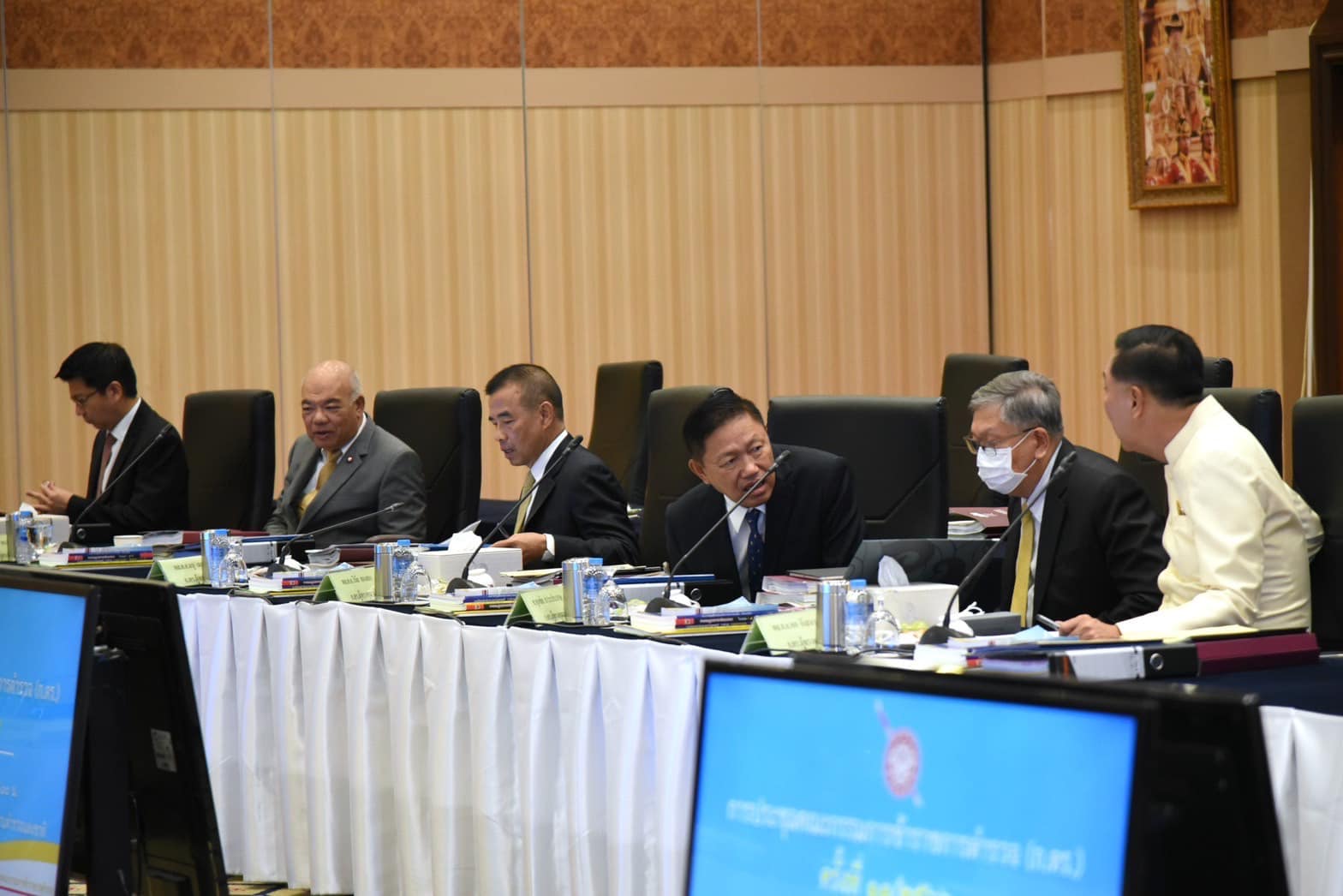 ‘บิ๊กเอก’ เปิดเบื้องหลังประชุม ก.ตร. แต่งตั้ง ‘นายพลสีกากี’ ไร้เสียงยี้