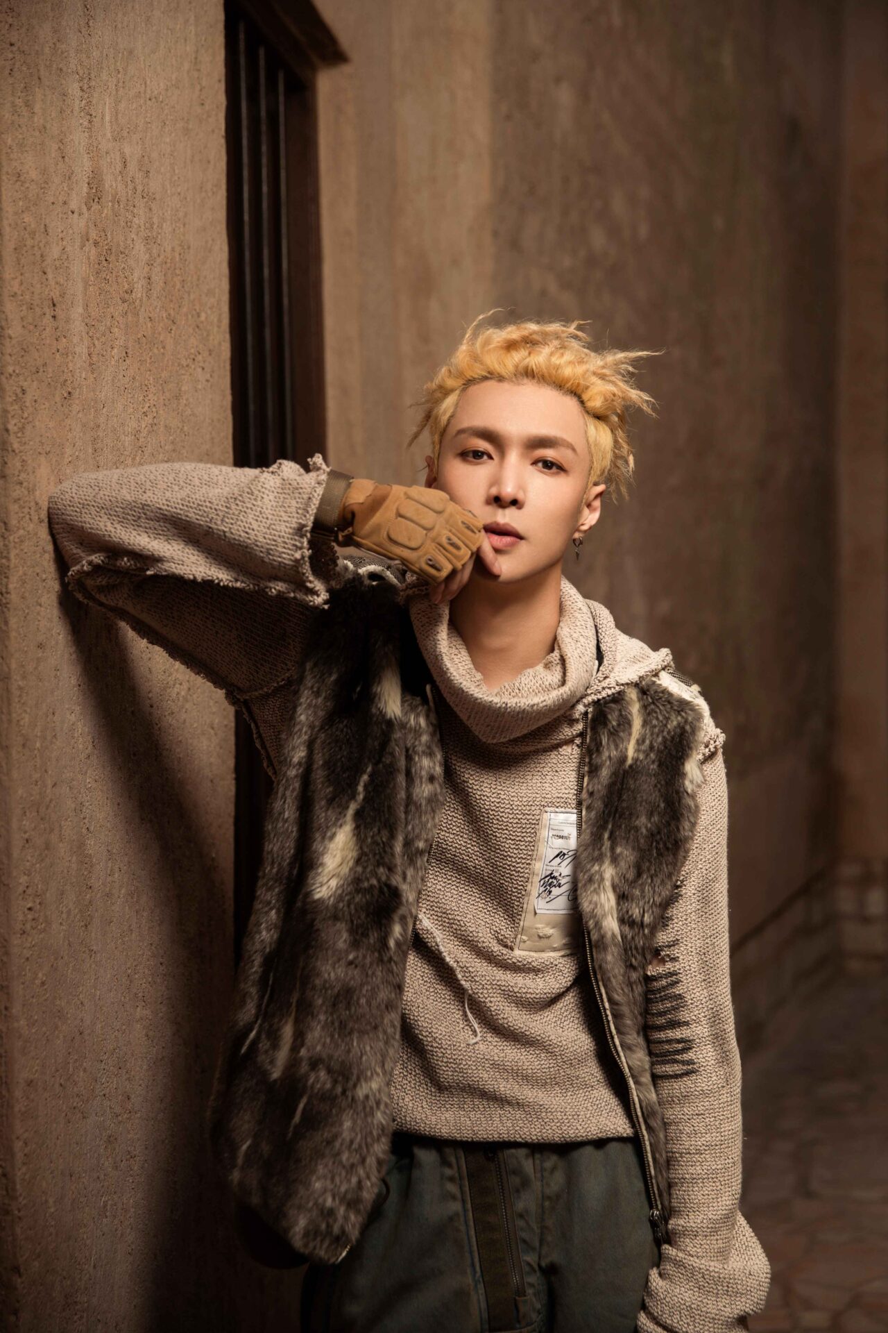'LAY' ปล่อยซิงเกิลสุดล้ำกับ 'Psychic' บินถ่ายเอ็มวีถึงดูไบ
