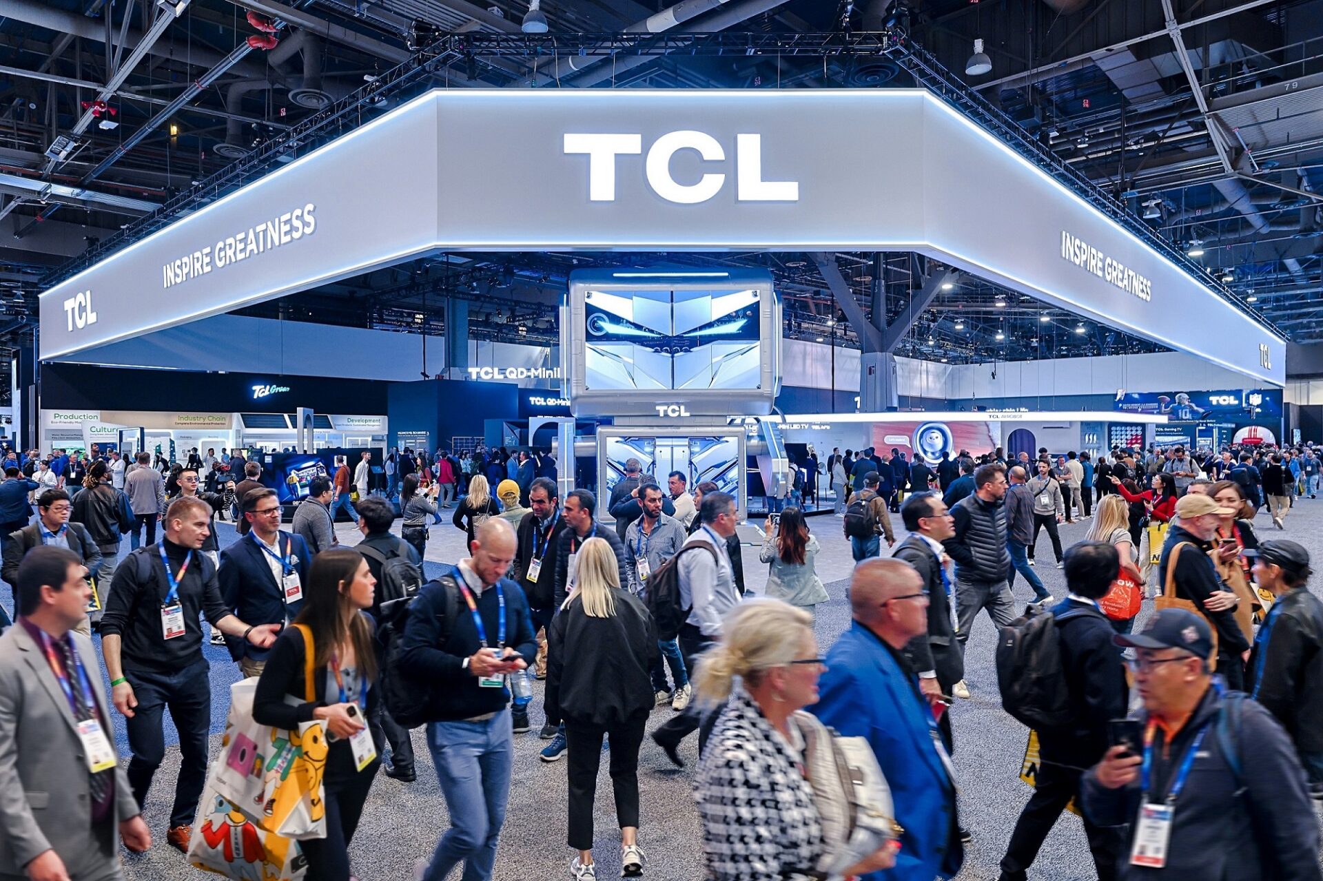 TCL ยกทัพสินค้า โชว์ความยิ่งใหญ่ในงาน CES 2025: ลาสเวกัส สหรัฐอเมริกา เผยโฉมนวัตกรรมจอแสดงผล ...