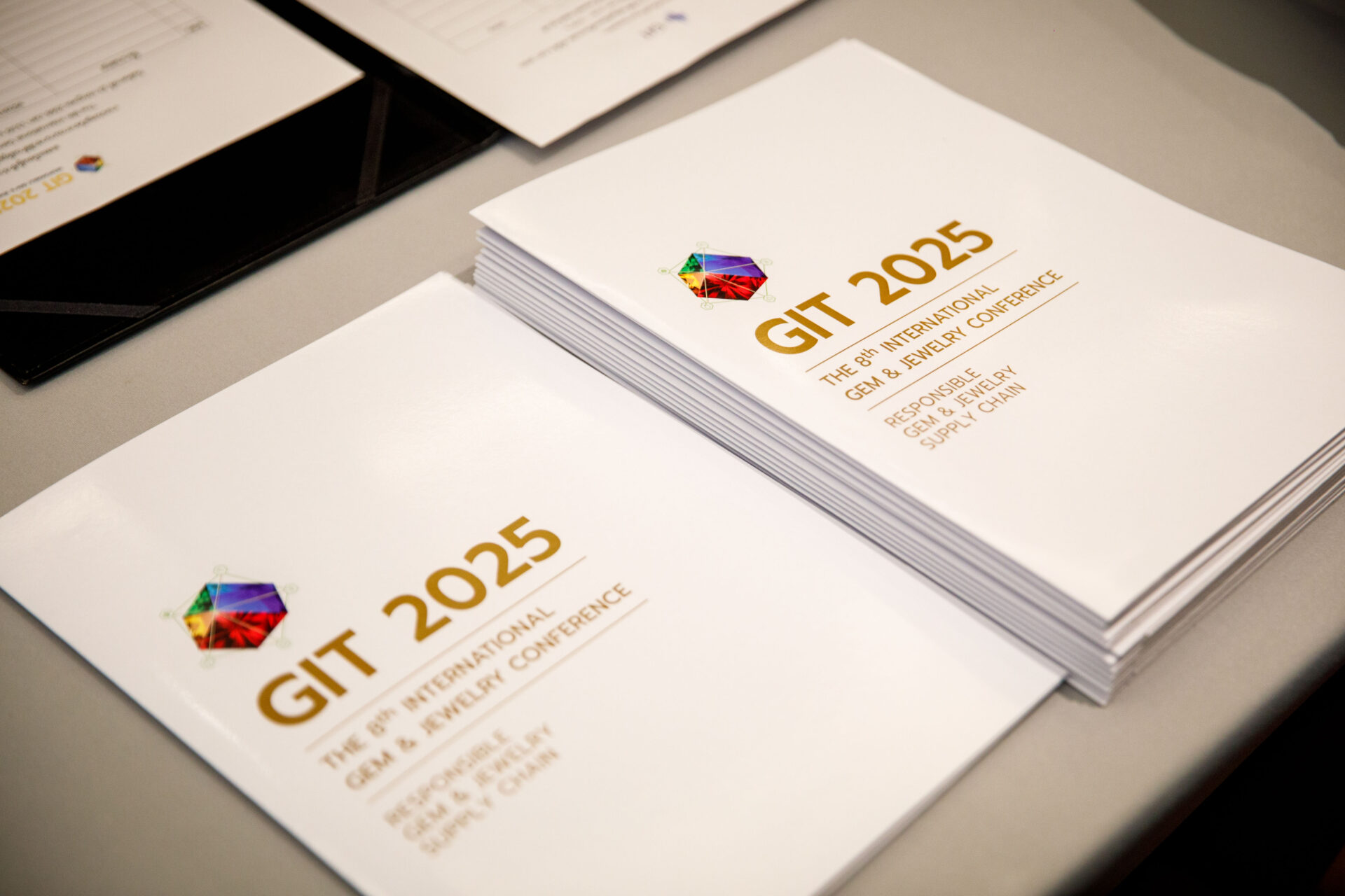 GIT เตรียมจัด “งานประชุมวิชาการนานาชาติด้านอัญมณีและเครื่องประดับ ครั้งที่ 8 (GIT 2025)” ในธีม ...